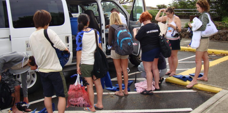Shuttle Drop off - Hanauma Bay State Park